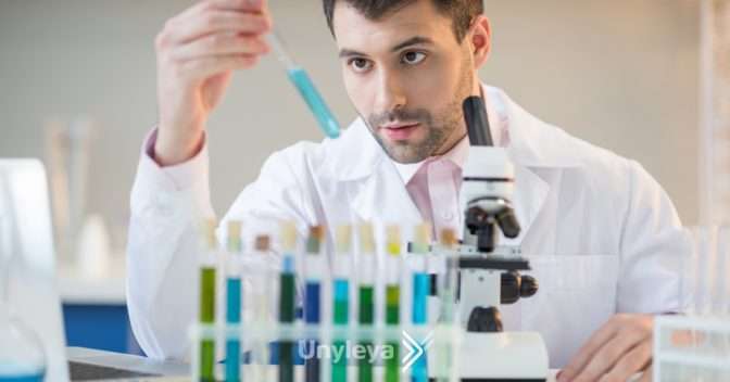 Como ser um cientista? Veja 8 passos!